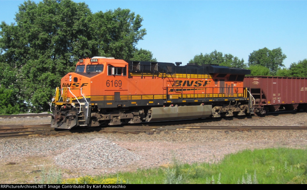 BNSF 6169